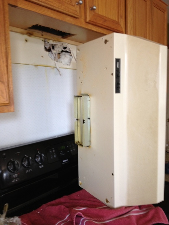 Replacing a Kitchen Hood – Chabak's Blog